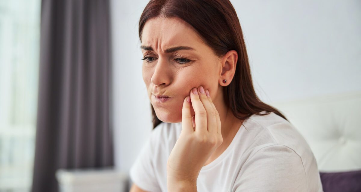 When to Worry About Tooth Sensitivity | Advanced Indiana